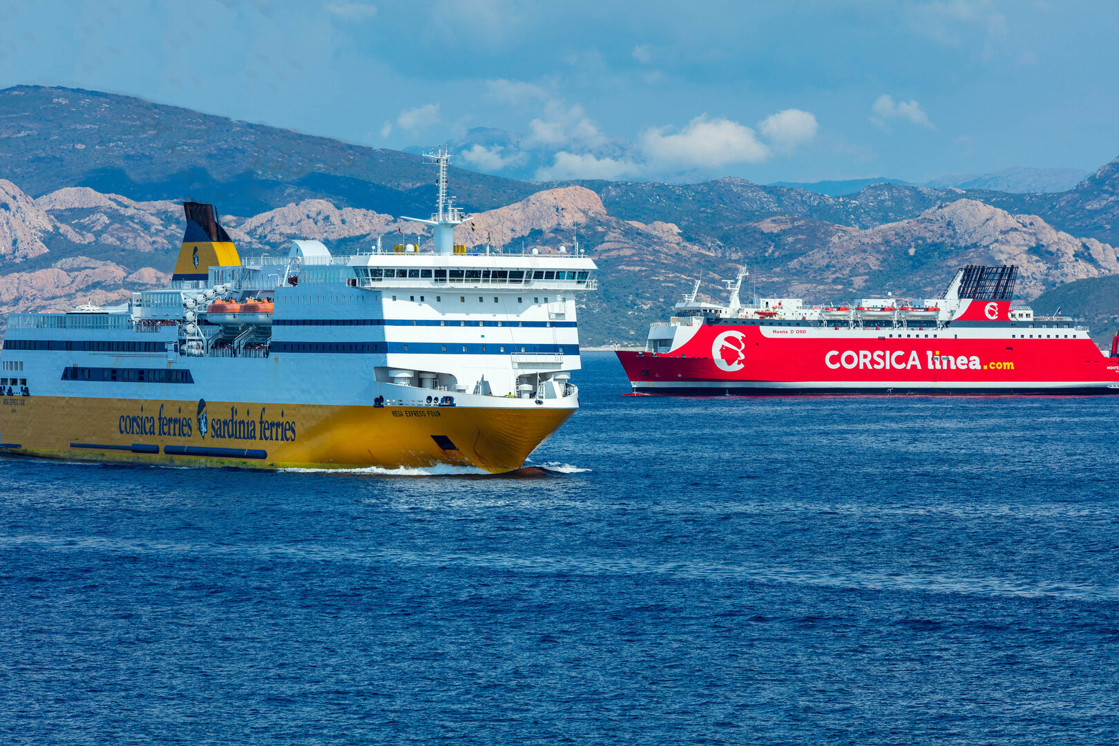 Voyage en Corse facile : ferry + hôtel inclus | Sur mesure